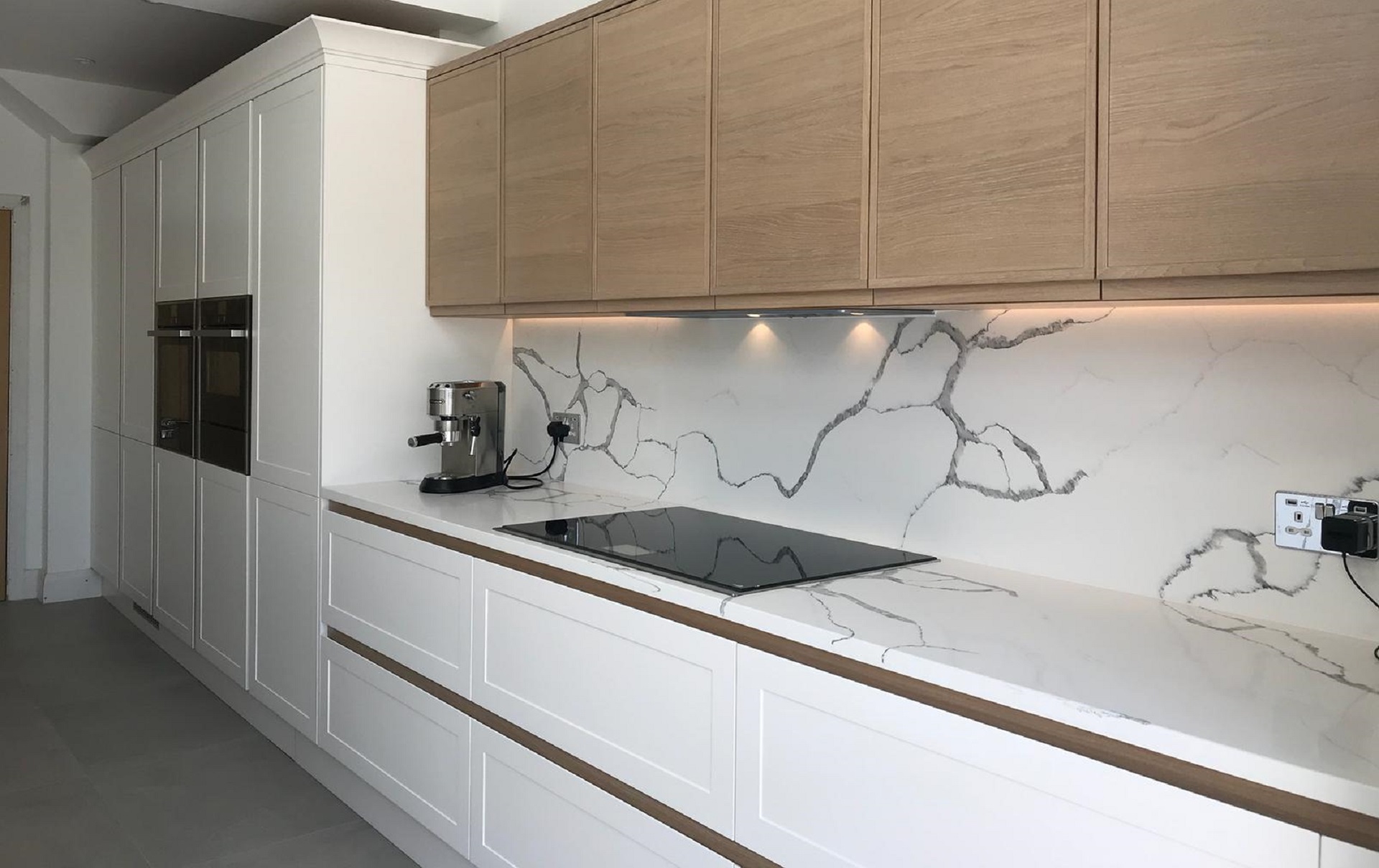 Calacatta Quartz | Premium Natural Quartz Stone for Kitchen Countertops ...